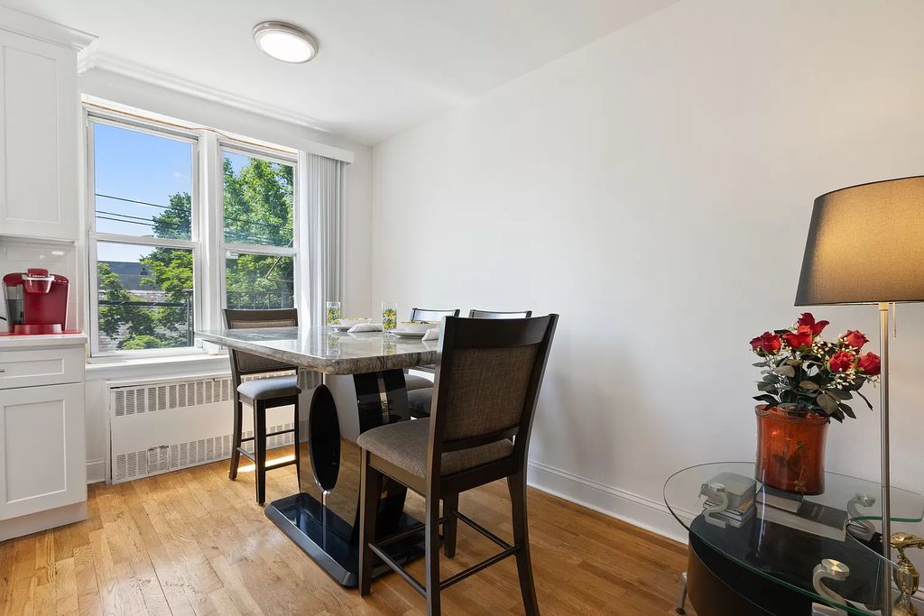 205 E 238th St #2C, Bronx, NY 10470 | MLS# 1722357 | Trulia