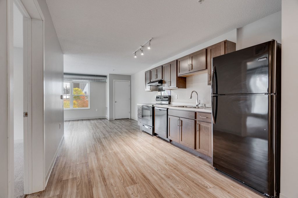 618 S 9th Ave #520, Minneapolis, MN 55415 - See Est. Value, Schools & More