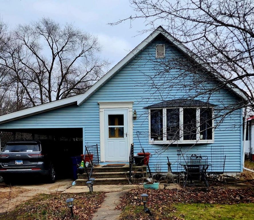 504 Eaton St, Savanna, IL 61074 | Trulia