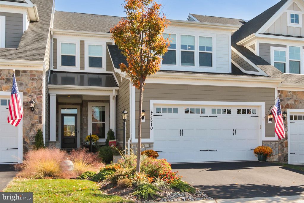 42810 Crane Meadows Sq, Ashburn, VA 20148 - See Est. Value, Schools & More