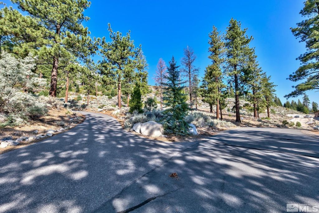 150 Summit Ridge Way, Gardnerville, NV 89460 | MLS# 250004273 | Trulia