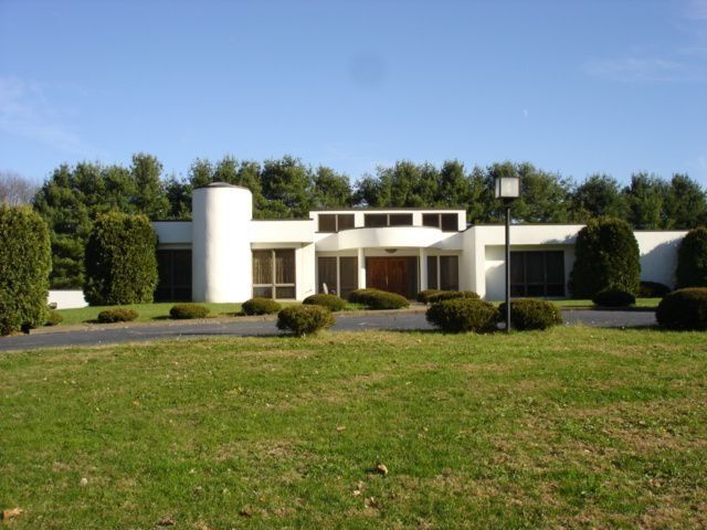 2330 Trout Island Rd, Hermitage, PA 16148 - See Est. Value, Schools & More