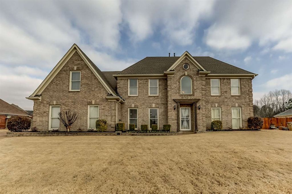 1296 Trail Run Ln #70, Cordova, TN 38016 - See Est. Value, Schools & More