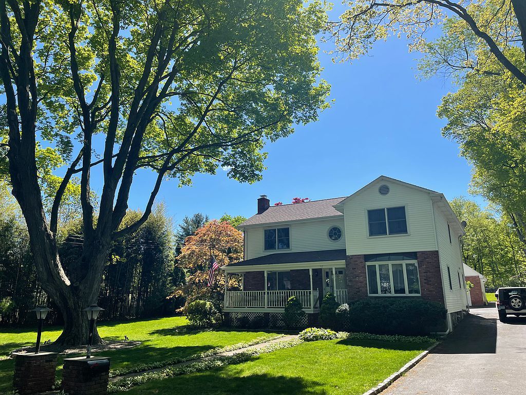 57 Fairfield Ave, Darien, CT 06820 - See Est. Value, Schools & More