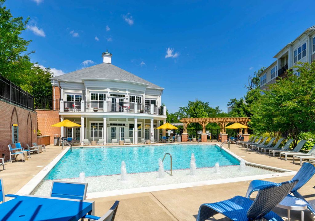 2170 Sentry Falls Way #2-107, Woodbridge, VA 22191 | Trulia