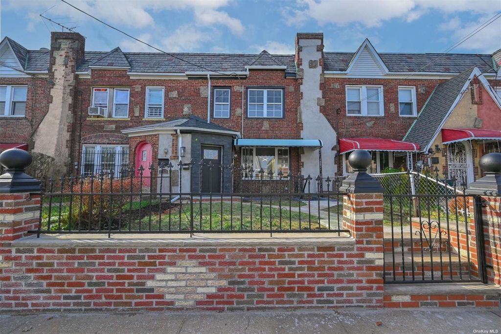 111-18 145th Street, Jamaica, NY 11435 | Trulia