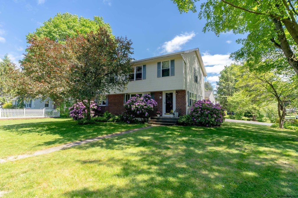 94 ORCHARD Street, Delmar, NY 12054 | Trulia