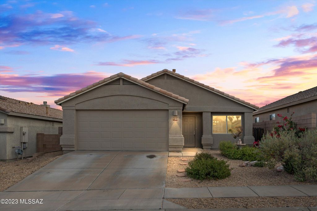733 S Painted River Way, Vail, AZ 85641 - See Est. Value, Schools & More