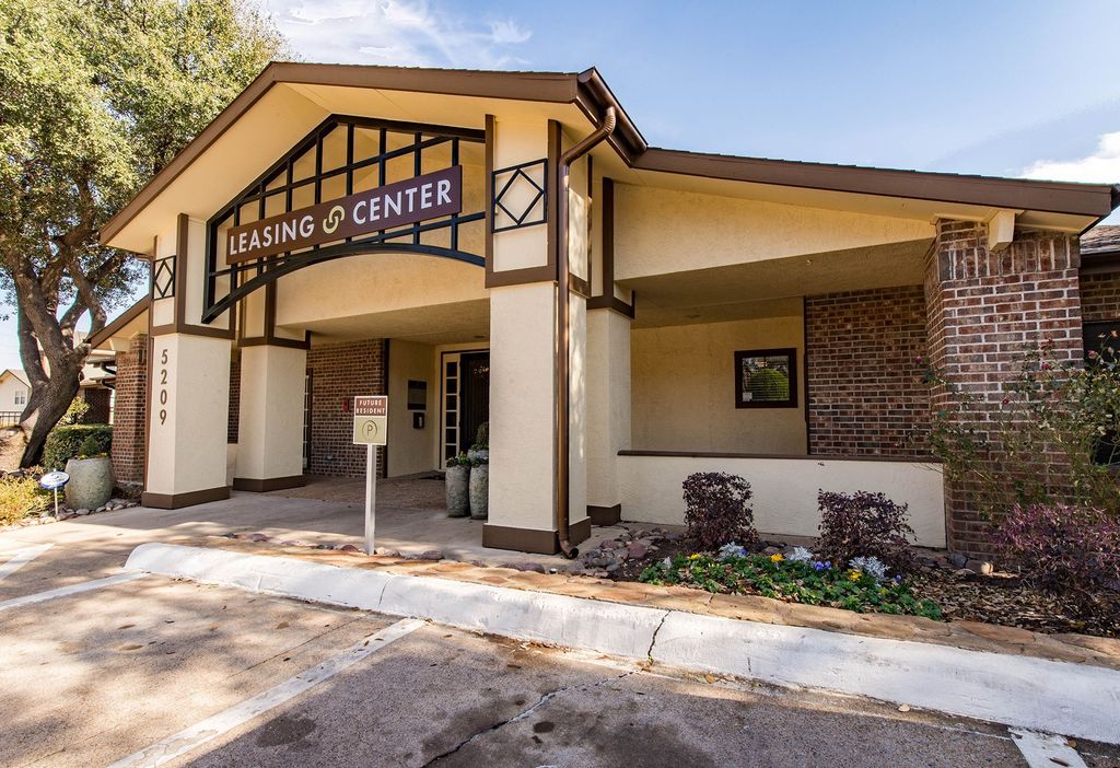 5209 Bryant Irvin Rd #98, Fort Worth, TX 76132 | Trulia