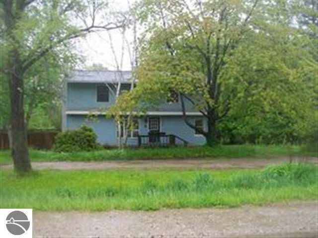 3134 Three Mile Rd N, Traverse City, MI 49686 - See Est. Value, Schools ...