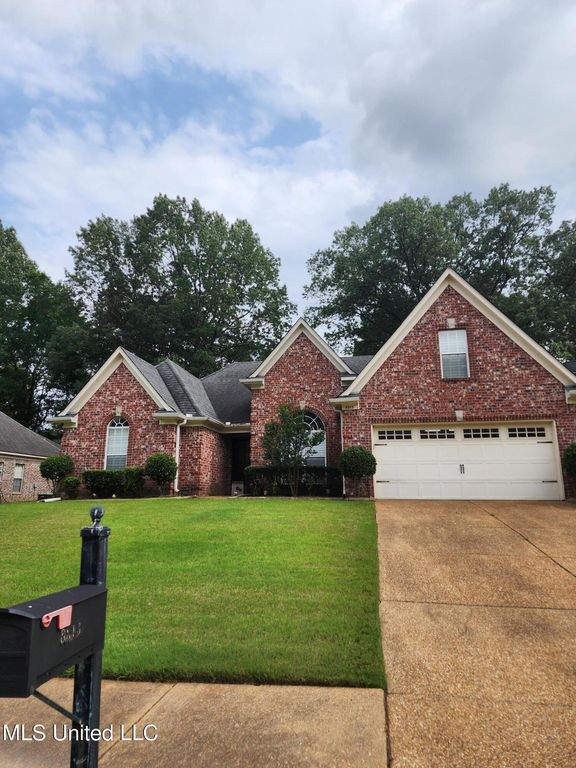 8813 Oak Grove Blvd, Olive Branch, MS 38654 - See Est. Value, Schools ...