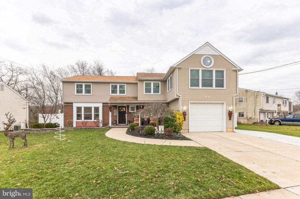 44 Caldwell Ave, Marlton, NJ 08053 - See Est. Value, Schools & More