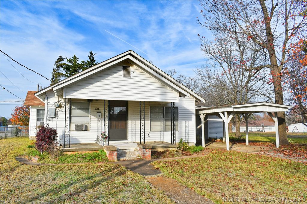 601 E Trice St, Hugo, OK 74743 - See Est. Value, Schools & More