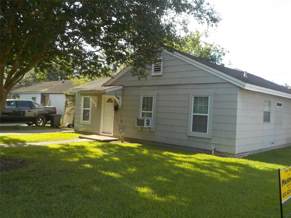 2017 10th St, Galena Park, TX 77547 - See Est. Value, Schools & More