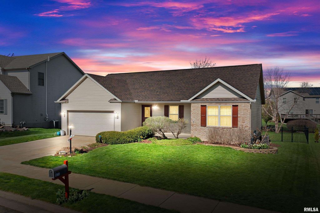 10713 N Glenfield Dr, Dunlap, IL 61525 - See Est. Value, Schools & More