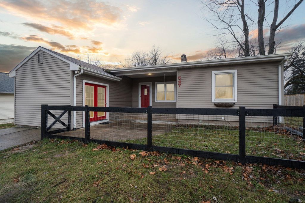 547 Andrew Ave, Jackson, MI 49202 - See Est. Value, Schools & More