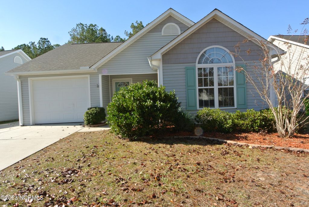 4207 Elizabeth Avenue, New Bern, NC 28562 - See Est. Value, Schools & More