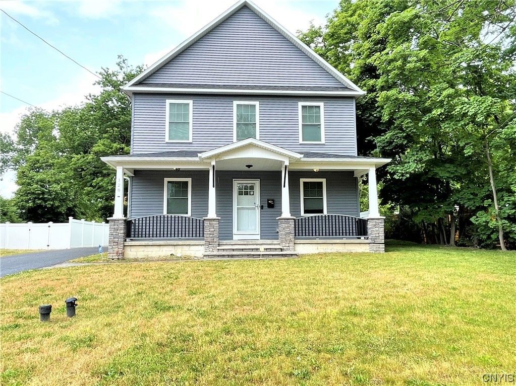 128 W Kennedy St, Syracuse, NY 13205 - See Est. Value, Schools & More
