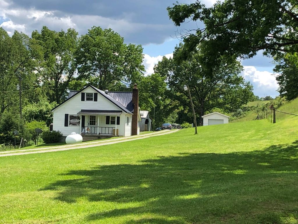 4780 Manilla Ridge Rd, Leon, WV 25123 - See Est. Value, Schools & More