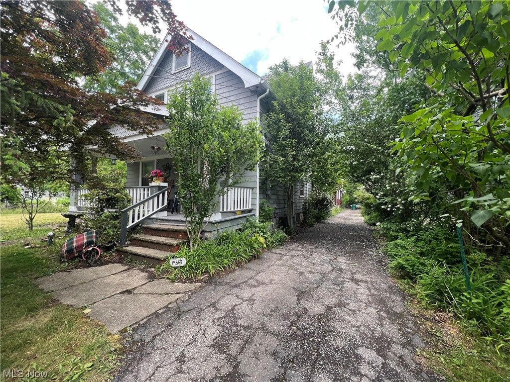 14567 Pease Rd, Maple Heights, OH 44137 - See Est. Value, Schools & More