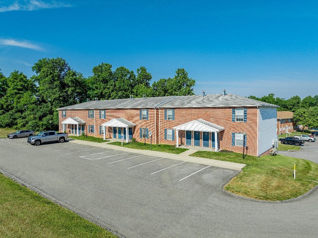 70 Pavillion Dr #CS-061, Manchester, PA 17345 - See Est. Value, Schools ...