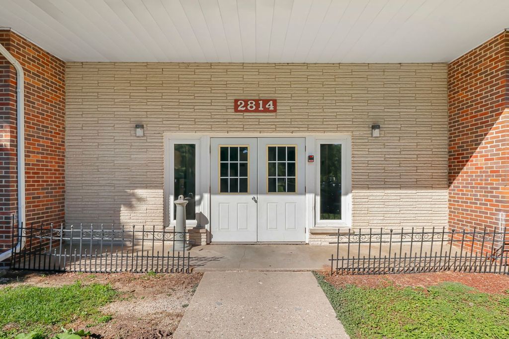 2814 Ashford Ln #43, Madison, WI 53713 | Trulia