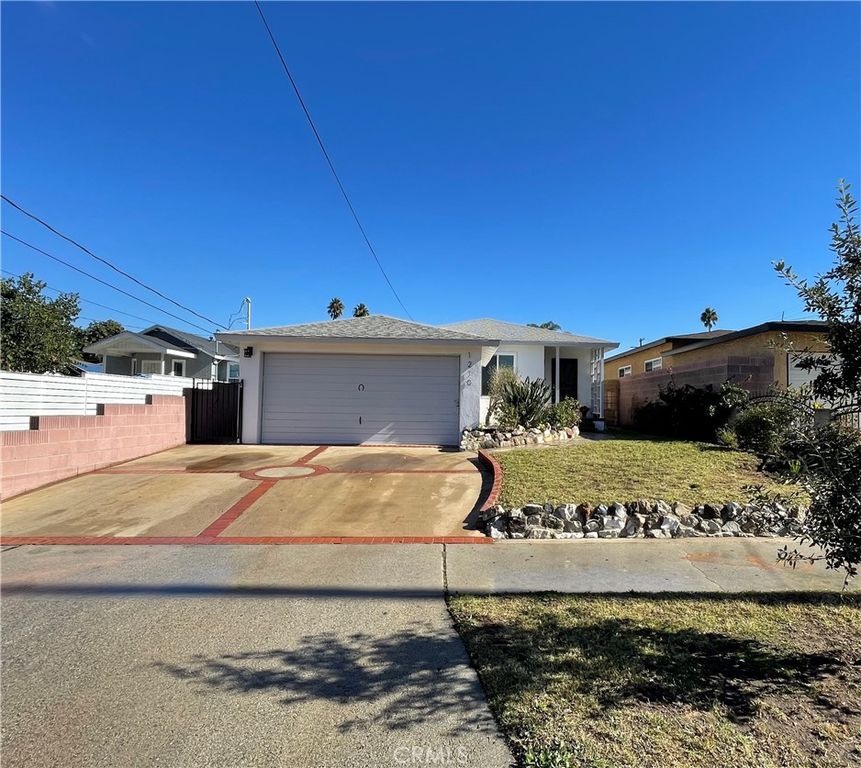 1210 Ronan Ave, Wilmington, CA 90744 - See Est. Value, Schools & More