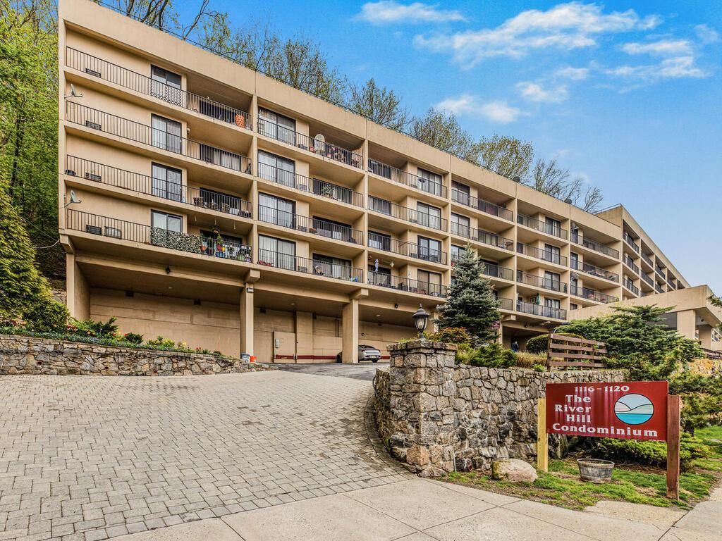 1120 Warburton Ave #2C, Yonkers, NY 10701 | Trulia