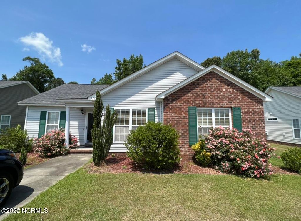 3776 Countryaire Drive, Ayden, NC 28513 - See Est. Value, Schools & More