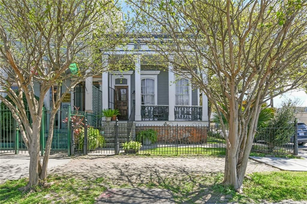 1630 Robert C Blakes Sr Dr, New Orleans, LA 70130 | MLS# 2491477 | Trulia 1630 Robert C Blakes Sr Dr, New Orleans, LA 70130 | MLS# 2491477 | Trulia