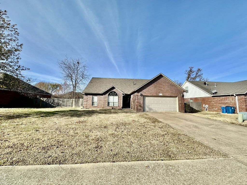 3908 SW Hawthorne St, Bentonville, AR 72713 | Trulia