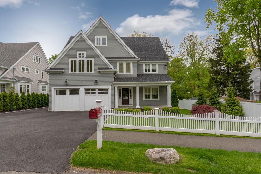 56 Maple St, Darien, CT 06820 - See Est. Value, Schools & More