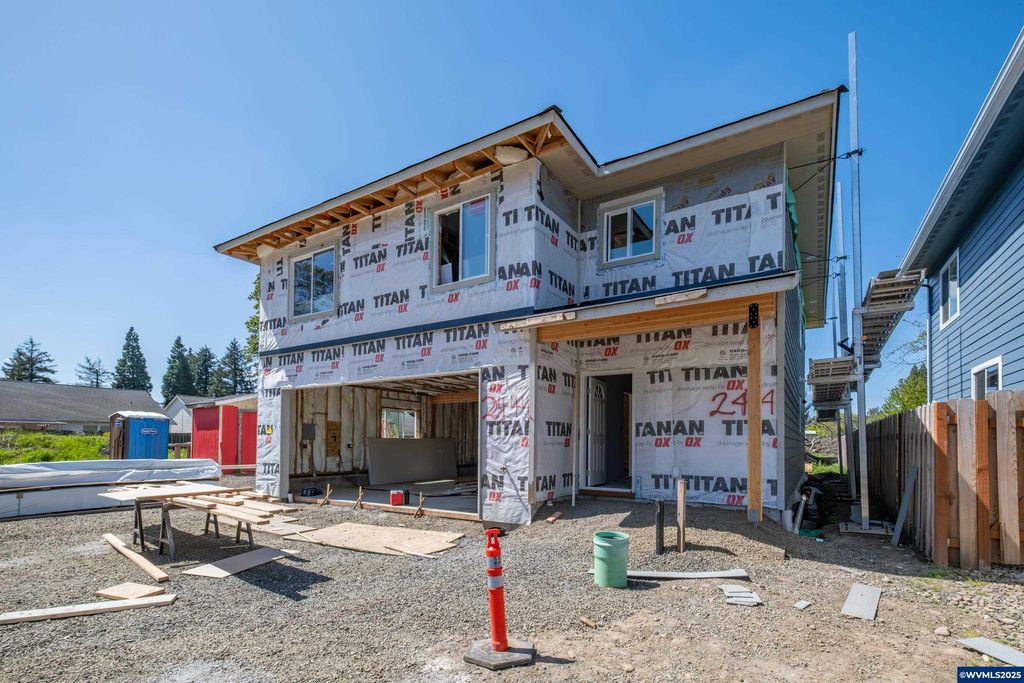 2444 Phillips Way, Lebanon, OR 97355 - See Est. Value, Schools & More