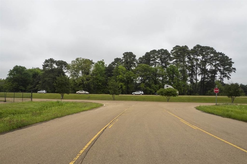 4 Legacy Park Dr, Pearl, MS 39208 | MLS# 1327850 | Trulia