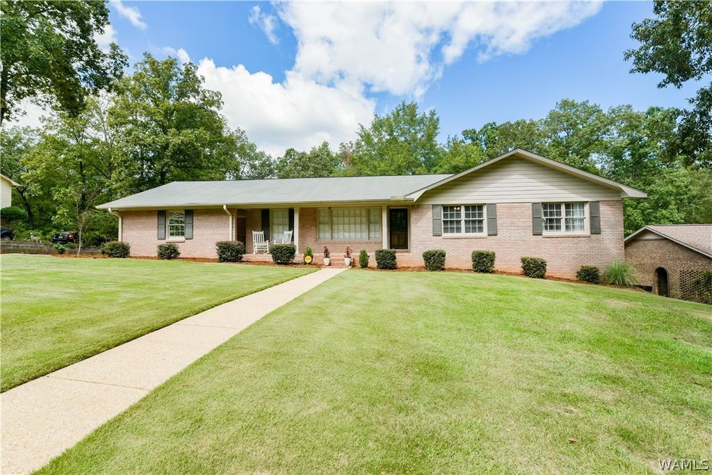 6108 Northwood Lake Dr E, Northport, AL 35473 | Trulia