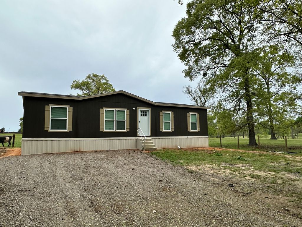 570 Choppin Rd, Pollok, TX 75969 - See Est. Value, Schools & More