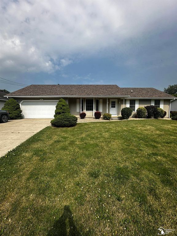 13759 Alton Rd, Monroe, MI 48161 - See Est. Value, Schools & More