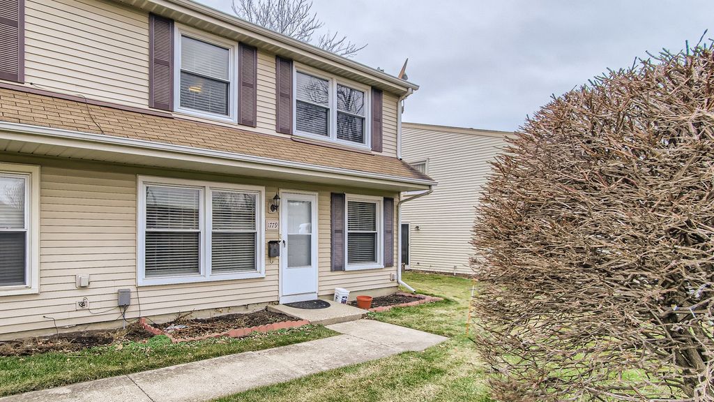 1779 Queensbury Cir #5783, Hoffman Estates, IL 60169 - See Est. Value ...