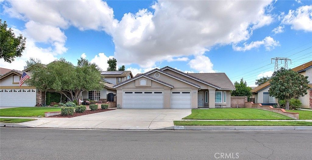 13869 Cherry Ave, Chino, CA 91710 - See Est. Value, Schools & More