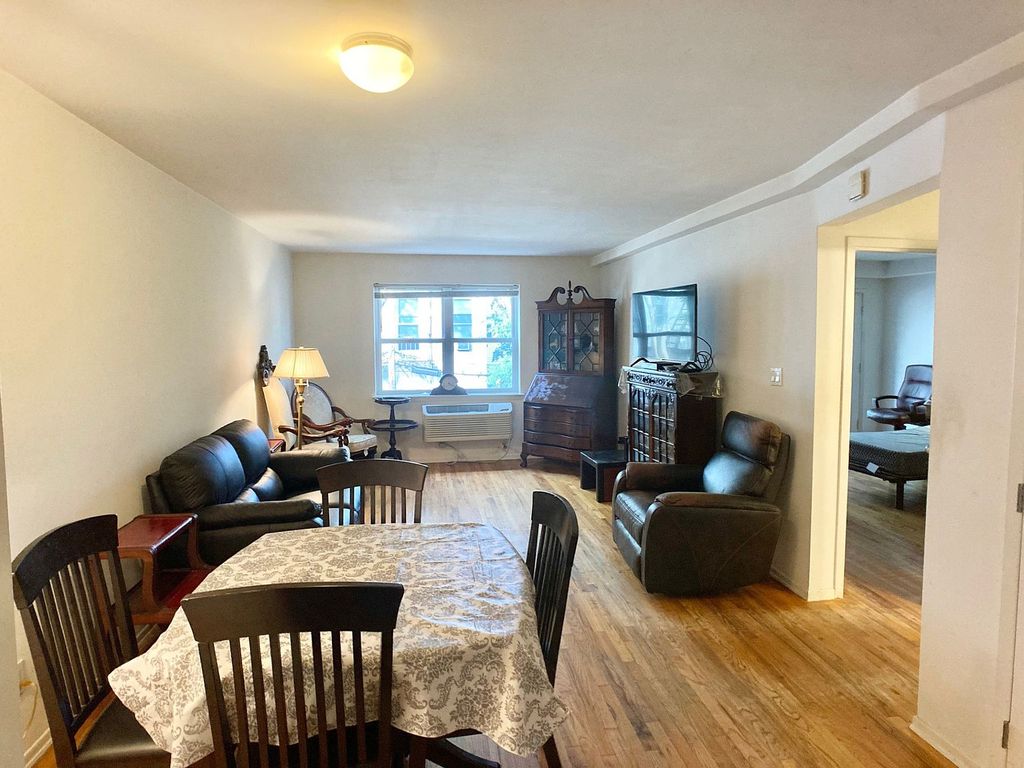 347 91st St #2C, Brooklyn, NY 11209 - See Est. Value, Schools & More