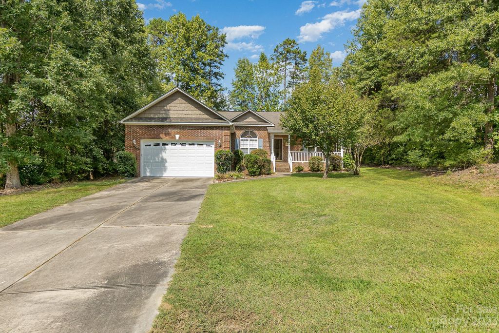 920 Circle Dr, Mount Pleasant, NC 28124 - See Est. Value, Schools & More