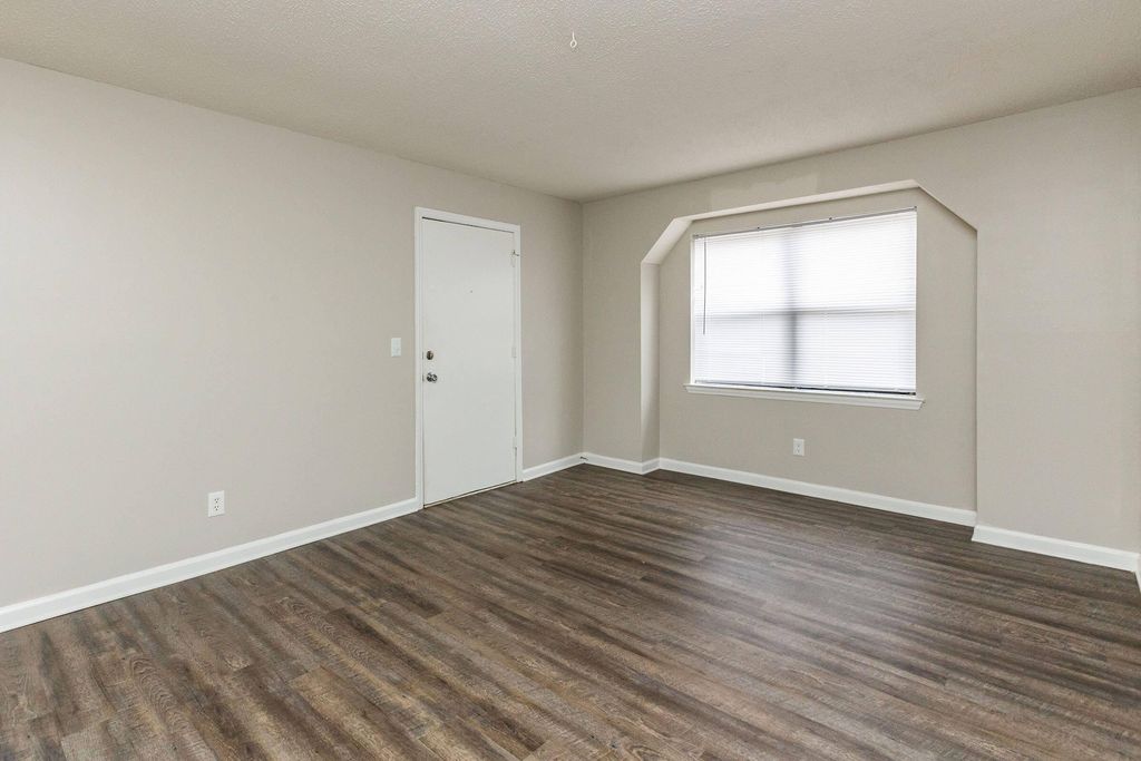 5700 Roper St #P-13, Chattanooga, TN 37412 - See Est. Value, Schools & More