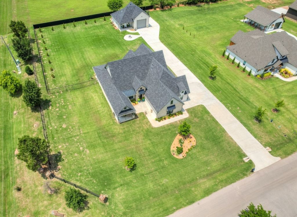 13701 Timber Ridge Estates Blvd, Yukon, OK 73099 | MLS# 1115533 | Trulia