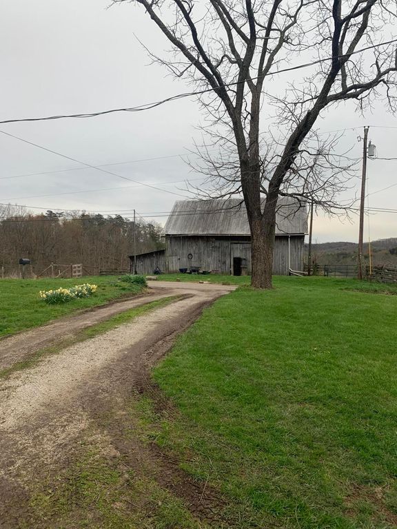 29500 Houston Rd, Little Hocking, OH 45742 | MLS# 225015270 | Trulia