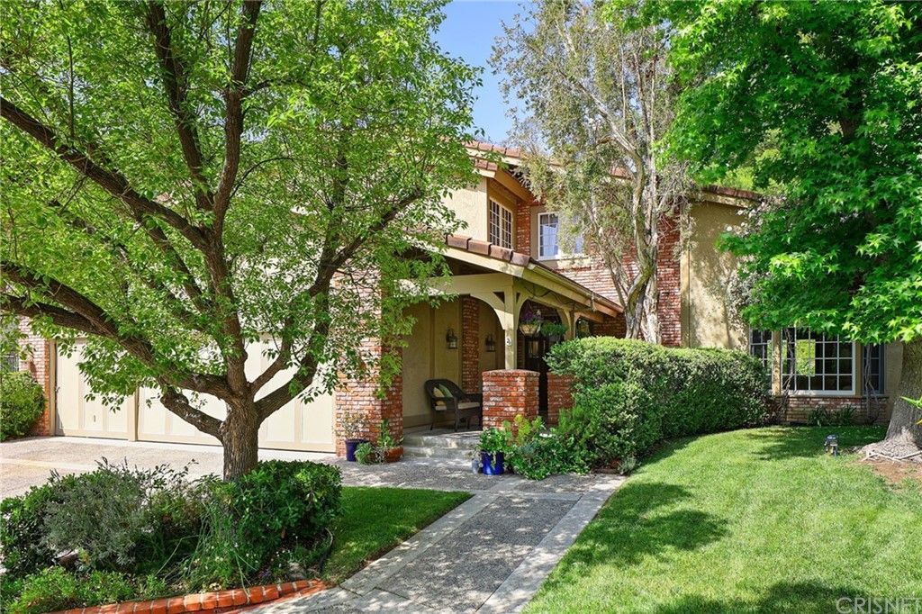 4407 Dulcinea Ct, Woodland Hills, CA 91364 - See Est. Value, Schools & More