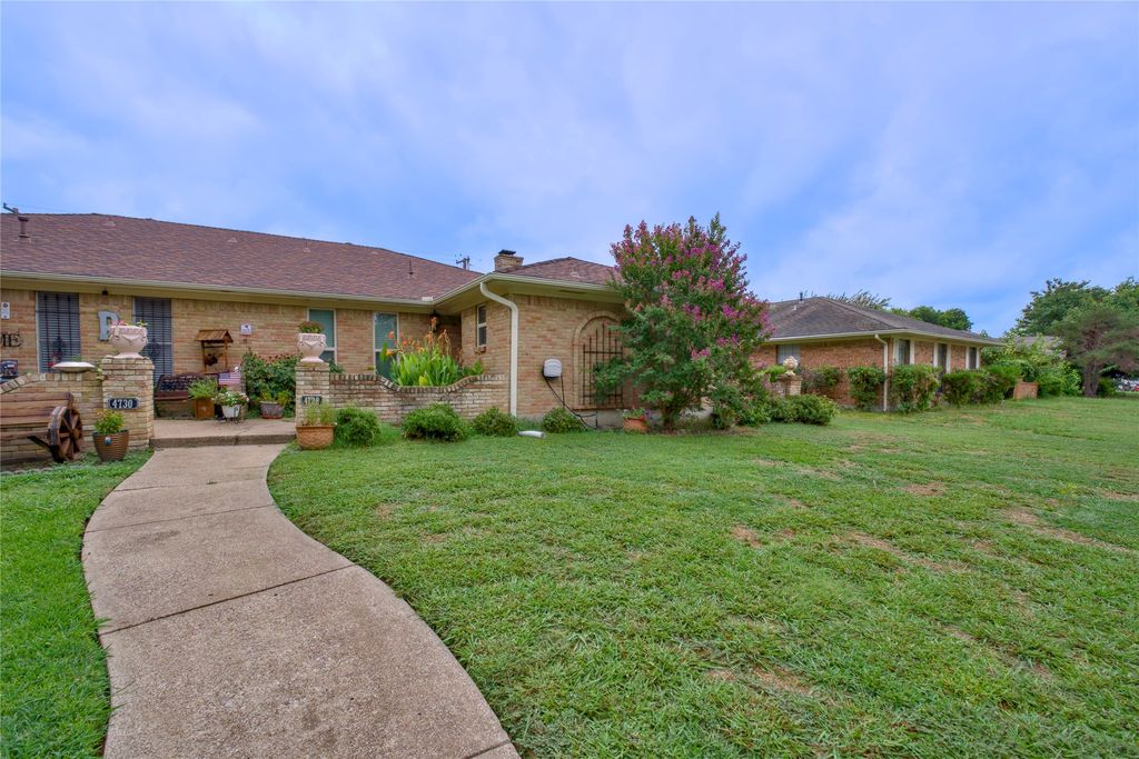 4728 Berridge Ln, Dallas, TX 75227 | MLS# 20658882 | Trulia