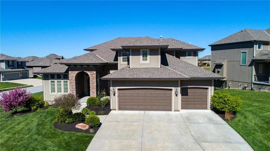 20751 W 108th St, Olathe, KS 66061 - See Est. Value, Schools & More