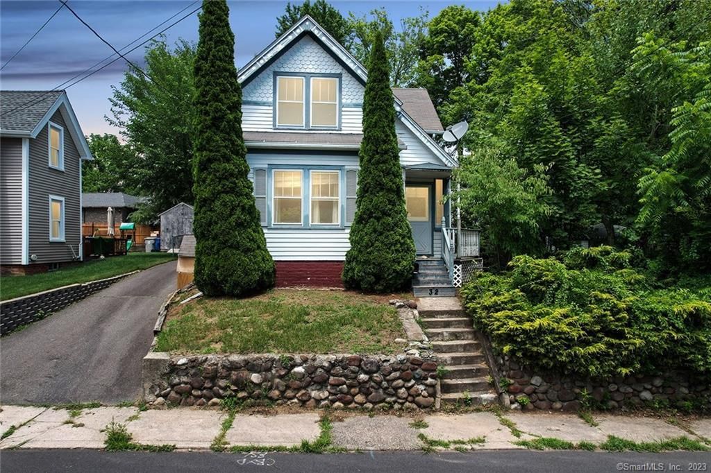 32 Ingraham Place, Bristol, CT 06010 - See Est. Value, Schools & More