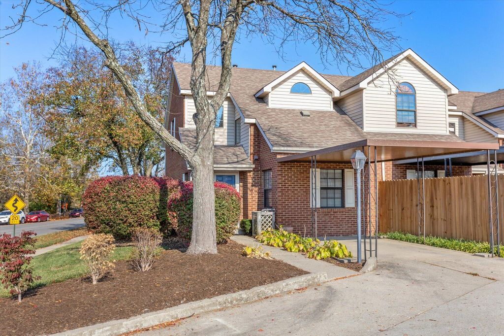 2915 Rio Dosa Dr, Lexington, KY 40509 - See Est. Value, Schools & More