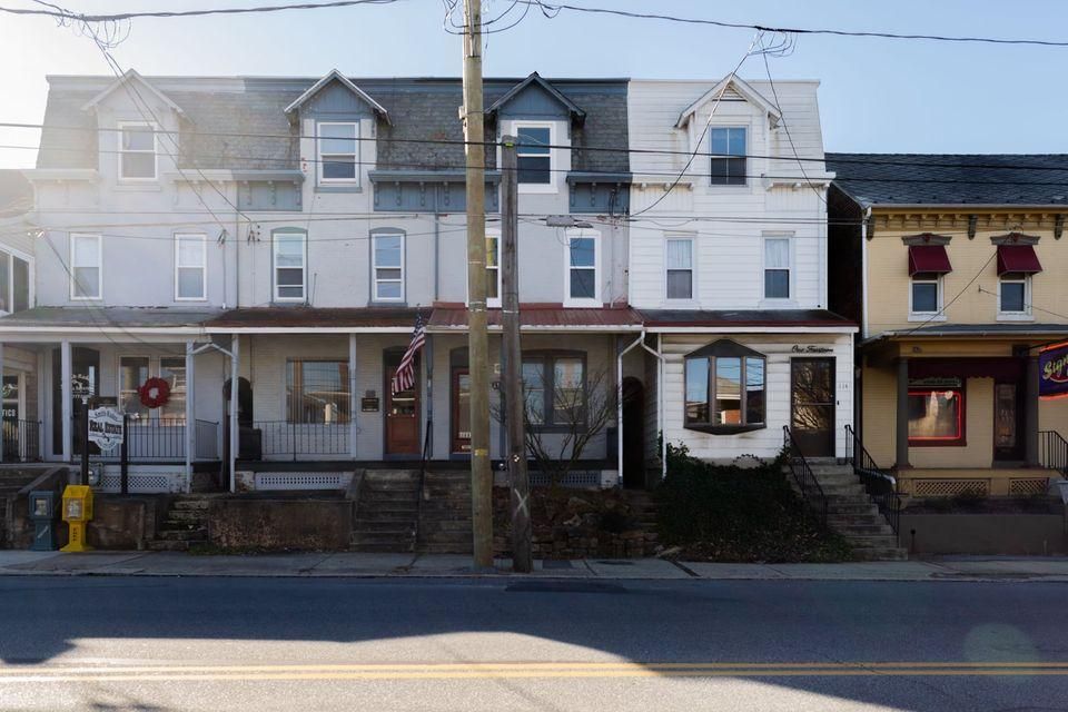 112 W Lancaster Ave, Shillington, PA 19607 - See Est. Value, Schools & More